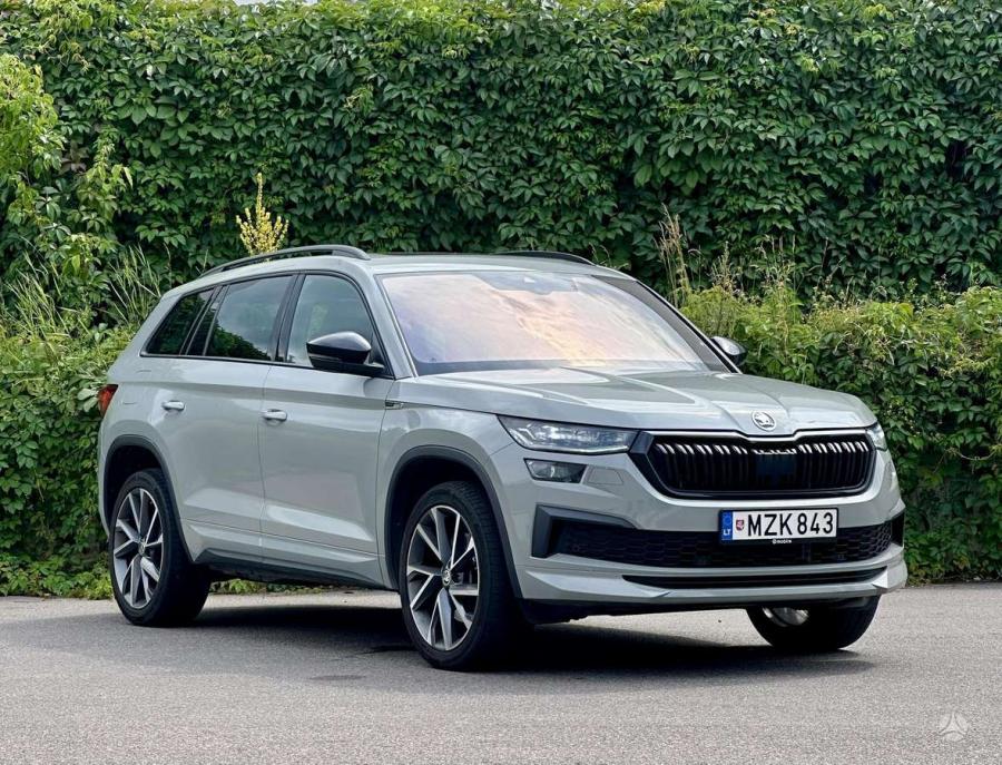 Серый Шкода Kodiaq 2024 в Вильнюс, объемом двигателя 2.00 л и пробегом 72 тыс. км за 34900 €, фото 5 на AUTOMOTO.COM.LV