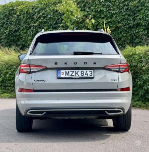 Серый Шкода Kodiaq 2024 в Вильнюс, объемом двигателя 2.00 л и пробегом 72 тыс. км за 34900 €, фото 10 на AUTOMOTO.COM.LV