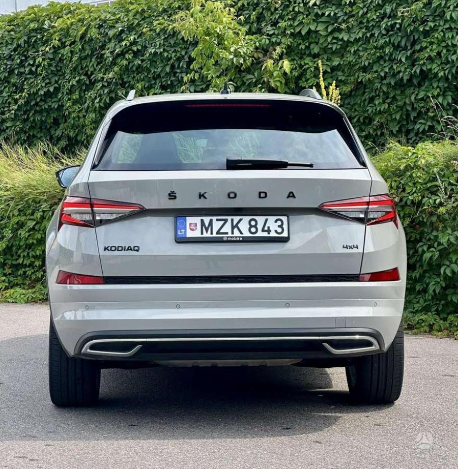 Серый Шкода Kodiaq 2024 в Вильнюс, объемом двигателя 2.00 л и пробегом 72 тыс. км за 34900 €, фото 10 на AUTOMOTO.COM.LV