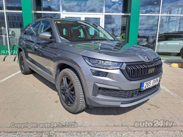 Pelēks Skoda Kodiaq 2024 Tartu, ar dzinēja tilpumu 2.00 L un nobraukumu 52 tūkst. km par 34500 €, foto 1 vietnē AUTOMOTO.COM.LV