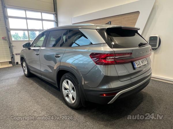 Grey Skoda Kodiaq 2024 in Rakvere, with an engine capacity of 2.00 L and mileage of 80 thousand km for 33500 €, photo 4 on AUTOMOTO.COM.LV