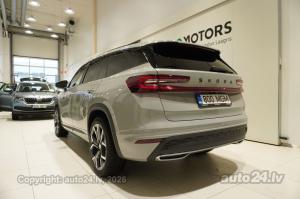 Серый Шкода Kodiaq 2024 в Таллин, объемом двигателя 2.00 л и пробегом 29 тыс. км за 46900 €, фото 3 на AUTOMOTO.COM.LV