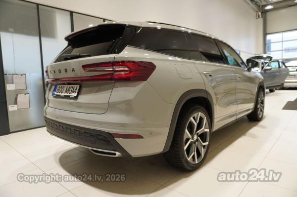Grey Skoda Kodiaq 2024 in Tallinn, with an engine capacity of 2.00 L and mileage of 29 thousand km for 46900 €, photo 4 on AUTOMOTO.COM.LV