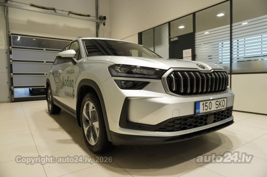 Pelēks Skoda Kodiaq 2025 Tallina, ar dzinēja tilpumu 1.50 L un nobraukumu 9 tūkst. km par 41900 €, foto 4 vietnē AUTOMOTO.COM.LV