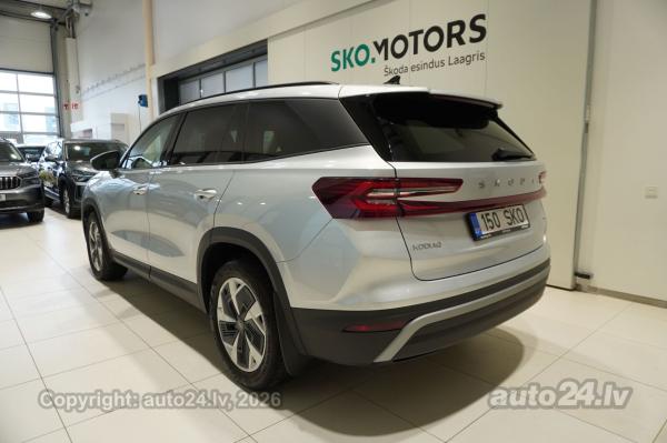 Grey Skoda Kodiaq 2025 in Tallinn, with an engine capacity of 1.50 L and mileage of 16 thousand km for 41900 €, photo 2 on AUTOMOTO.COM.LV