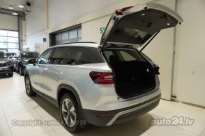 Серый Шкода Kodiaq 2025 в Таллин, объемом двигателя 1.50 л и пробегом 16 тыс. км за 41900 €, фото 7 на AUTOMOTO.COM.LV