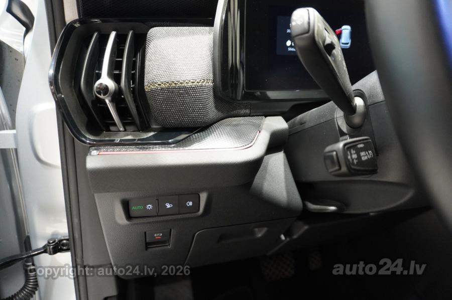 Серый Шкода Kodiaq 2025 в Таллин, объемом двигателя 1.50 л и пробегом 16 тыс. км за 41900 €, фото 19 на AUTOMOTO.COM.LV