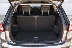 Pelēks Skoda Kodiaq 2025 Ventspils, ar dzinēja tilpumu 1.50 L un nobraukumu 29 tūkst. km par 37950 €, foto 14 vietnē AUTOMOTO.COM.LV
