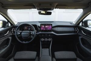 Pelēks Skoda Kodiaq 2025 Ventspils, ar dzinēja tilpumu 1.50 L un nobraukumu 29 tūkst. km par 37950 €, foto 19 vietnē AUTOMOTO.COM.LV