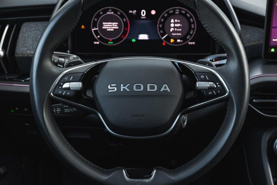 Pelēks Skoda Kodiaq 2025 Ventspils, ar dzinēja tilpumu 1.50 L un nobraukumu 29 tūkst. km par 37950 €, foto 20 vietnē AUTOMOTO.COM.LV