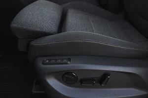 Pelēks Skoda Kodiaq 2025 Ventspils, ar dzinēja tilpumu 1.50 L un nobraukumu 29 tūkst. km par 37950 €, foto 29 vietnē AUTOMOTO.COM.LV