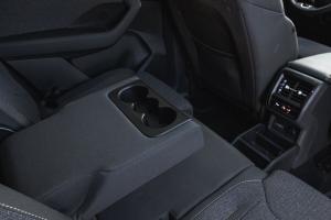 Pelēks Skoda Kodiaq 2025 Ventspils, ar dzinēja tilpumu 1.50 L un nobraukumu 29 tūkst. km par 37950 €, foto 38 vietnē AUTOMOTO.COM.LV