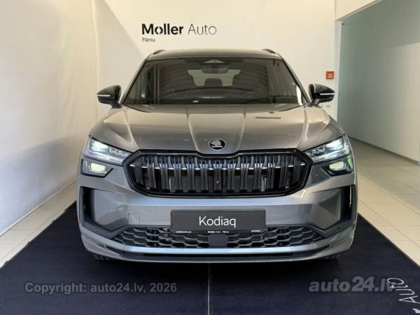 Pelēks Skoda Kodiaq 2026 Pērnava, ar dzinēja tilpumu 1.50 L un nobraukumu 5 tūkst. km par 44931 €, foto 2 vietnē AUTOMOTO.COM.LV