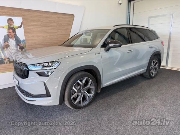 Pelēks Skoda Kodiaq 2026 Rakvere, ar dzinēja tilpumu 2.00 L un nobraukumu 4 tūkst. km par 55900 €, foto 1 vietnē AUTOMOTO.COM.LV