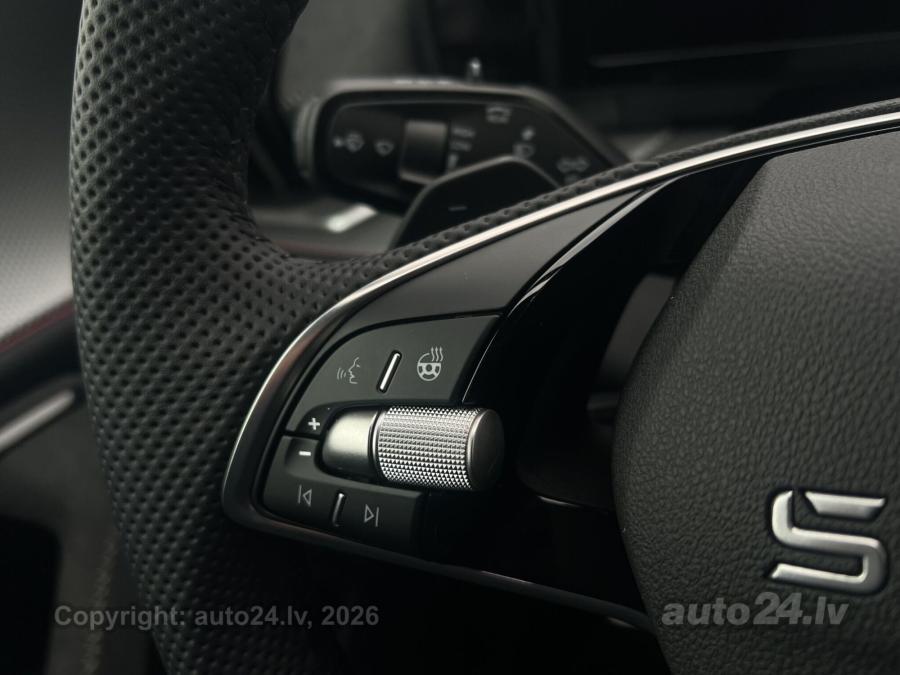 Grey Skoda Kodiaq 2026 in Parnu, with an engine capacity of 1.50 L and mileage of 2 thousand km for 44900 €, photo 17 on AUTOMOTO.COM.LV