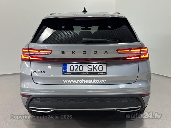 Skoda Kodiaq 2026 in Tallinn on AUTOMOTO.COM.LV Grey Skoda Kodiaq 2026 in Tallinn, with an engine capacity of 2.00 L and mileage of 6 thousand km for 44900 €, photo 5 on AUTOMOTO.COM.LV