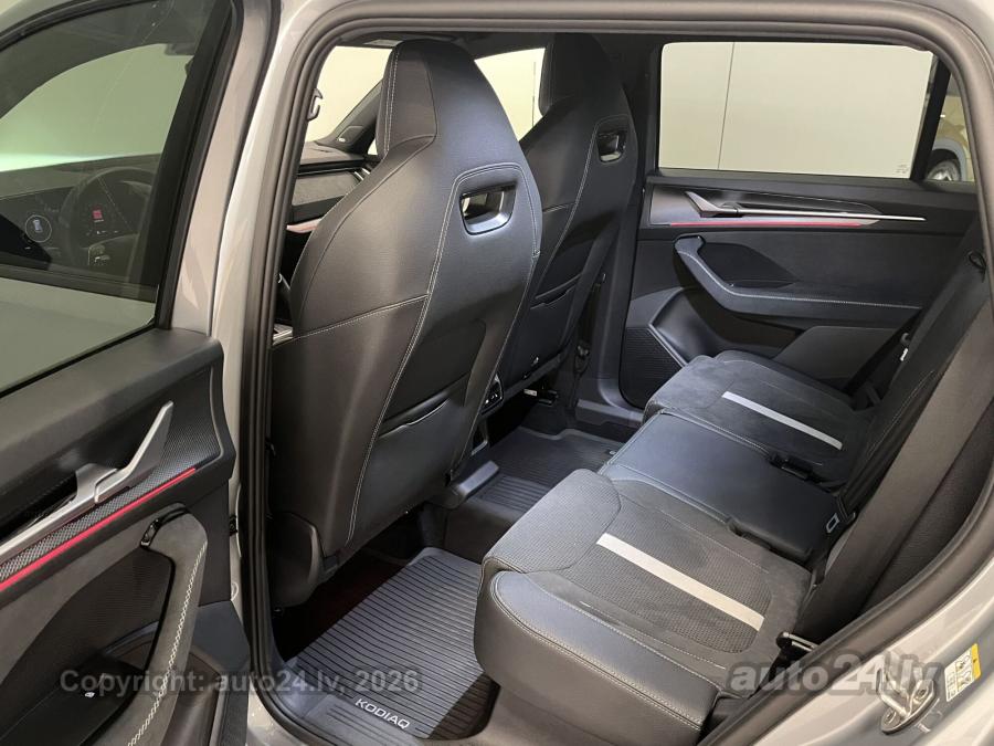 Pelēks Skoda Kodiaq 2026 Tallina, ar dzinēja tilpumu 2.00 L un nobraukumu 6 tūkst. km par 44900 €, foto 16 vietnē AUTOMOTO.COM.LV