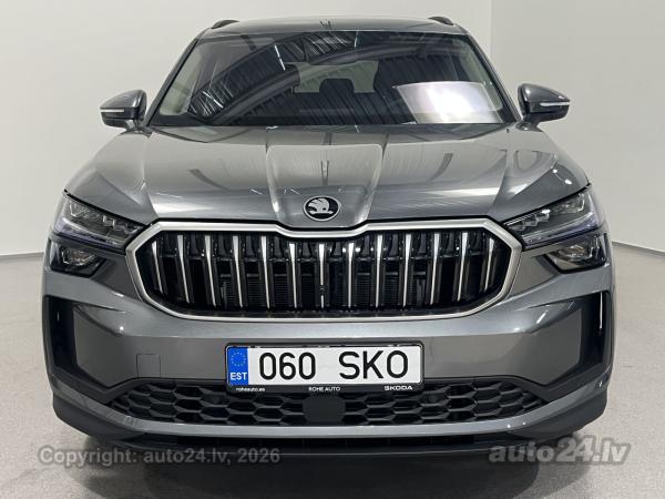 Skoda Kodiaq 2026 in Tallinn on AUTOMOTO.COM.LV Grey Skoda Kodiaq 2026 in Tallinn, with an engine capacity of 2.00 L and mileage of 3 thousand km for 43900 €, photo 3 on AUTOMOTO.COM.LV