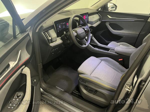 Skoda Kodiaq 2026 in Tallinn on AUTOMOTO.COM.LV Grey Skoda Kodiaq 2026 in Tallinn, with an engine capacity of 2.00 L and mileage of 3 thousand km for 43900 €, photo 7 on AUTOMOTO.COM.LV