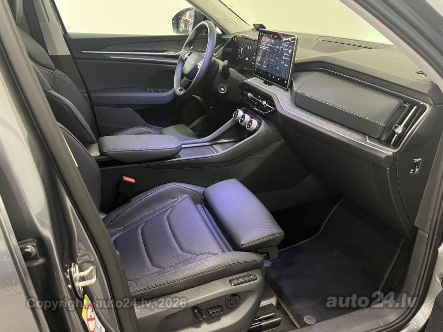 Grey Skoda Kodiaq 2026 in Tallinn, with an engine capacity of 1.50 L and mileage of 3 thousand km for 40500 €, photo 18 on AUTOMOTO.COM.LV