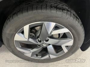 Grey Skoda Kodiaq 2026 in Tallinn, with an engine capacity of 1.50 L and mileage of 5 thousand km for 41900 €, photo 28 on AUTOMOTO.COM.LV