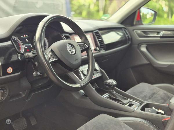 Sarkans Skoda Kodiaq 2017 Kauņa, ar dzinēja tilpumu 1.98 L un nobraukumu 330 tūkst. km par 13999 €, foto 7 vietnē AUTOMOTO.COM.LV