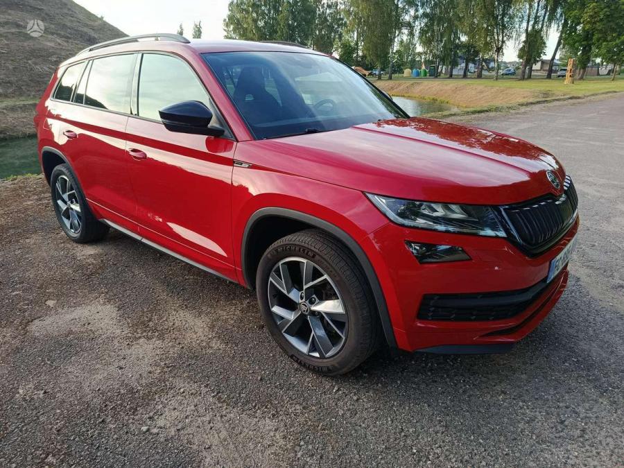 Красный Шкода Kodiaq 2018 в Таураге, объемом двигателя 1.97 л и пробегом 240 тыс. км за 16900 €, фото 3 на AUTOMOTO.COM.LV