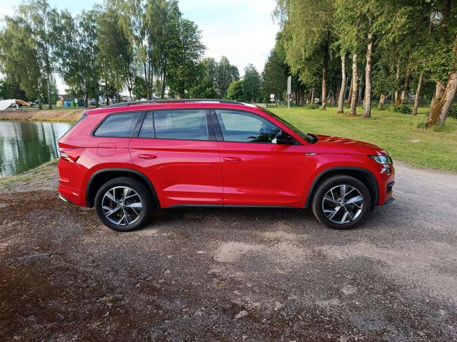 Красный Шкода Kodiaq 2018 в Таураге, объемом двигателя 1.97 л и пробегом 240 тыс. км за 16900 €, фото 5 на AUTOMOTO.COM.LV