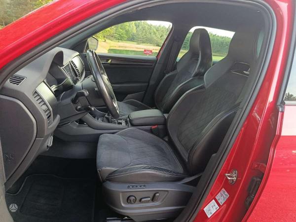 Red Skoda Kodiaq 2018 in Taurage, with an engine capacity of 1.97 L and mileage of 240 thousand km for 16900 €, photo 9 on AUTOMOTO.COM.LV