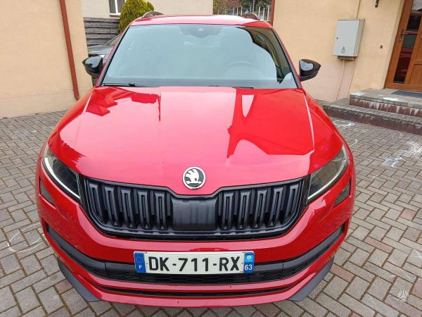 Красный Шкода Kodiaq 2018 в Таураге, объемом двигателя 1.97 л и пробегом 240 тыс. км за 16500 €, фото 2 на AUTOMOTO.COM.LV