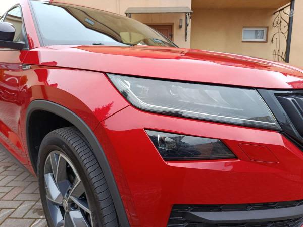 Красный Шкода Kodiaq 2018 в Таураге, объемом двигателя 1.97 л и пробегом 240 тыс. км за 16500 €, фото 3 на AUTOMOTO.COM.LV