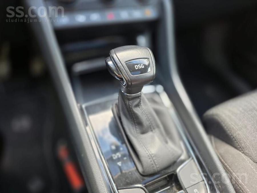 Red Skoda Kodiaq 2018 in Riga, with an engine capacity of 1.50 L and mileage of 233 thousand km for 14800 €, photo 10 on AUTOMOTO.COM.LV