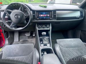 Red Skoda Kodiaq 2018 in Riga, with an engine capacity of 2.00 L and mileage of 137 thousand km for 22900 €, photo 6 on AUTOMOTO.COM.LV