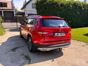Красный Шкода Kodiaq 2018 в Бауска, объемом двигателя 2.00 л и пробегом 200 тыс. км за 18000 €, фото 5 на AUTOMOTO.COM.LV