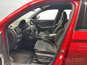 Red Skoda Kodiaq 2019 in Riga, with an engine capacity of 2.00 L and mileage of 126 thousand km for 24790 €, photo 9 on AUTOMOTO.COM.LV