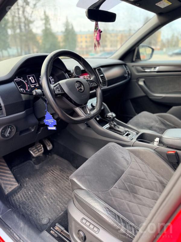 Красный Шкода Kodiaq 2019 в Рига, объемом двигателя 1.50 л и пробегом 175 тыс. км за 18500 €, фото 10 на AUTOMOTO.COM.LV