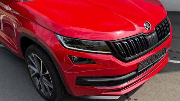 Red Skoda Kodiaq 2019 in Jonava, with an engine capacity of 1.98 L and mileage of 39 thousand km for 29800 €, photo 4 on AUTOMOTO.COM.LV