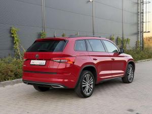 Sarkans Skoda Kodiaq 2019 Viļņa, ar dzinēja tilpumu 1.50 L un nobraukumu 253 tūkst. km par 14999 €, foto 20 vietnē AUTOMOTO.COM.LV