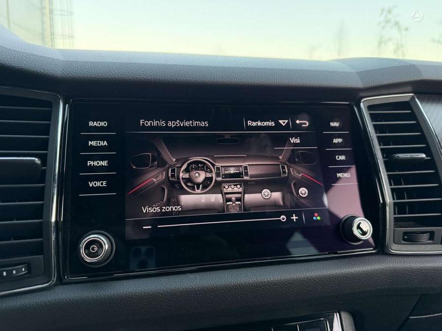 Sarkans Skoda Kodiaq 2019 Viļņa, ar dzinēja tilpumu 1.50 L un nobraukumu 253 tūkst. km par 14999 €, foto 45 vietnē AUTOMOTO.COM.LV