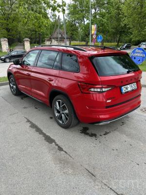 Красный Шкода Kodiaq 2020 в Рига, объемом двигателя 2.00 л и пробегом 134 тыс. км за 22400 €, фото 5 на AUTOMOTO.COM.LV