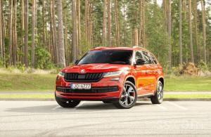 Red Skoda Kodiaq 2020 in Riga, with an engine capacity of 1.50 L and mileage of 160 thousand km for 21990 €, photo  on AUTOMOTO.COM.LV