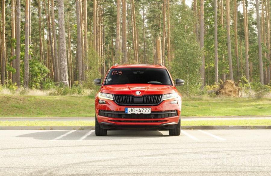 Красный Шкода Kodiaq 2020 в Рига, объемом двигателя 1.50 л и пробегом 160 тыс. км за 21990 €, фото 4 на AUTOMOTO.COM.LV