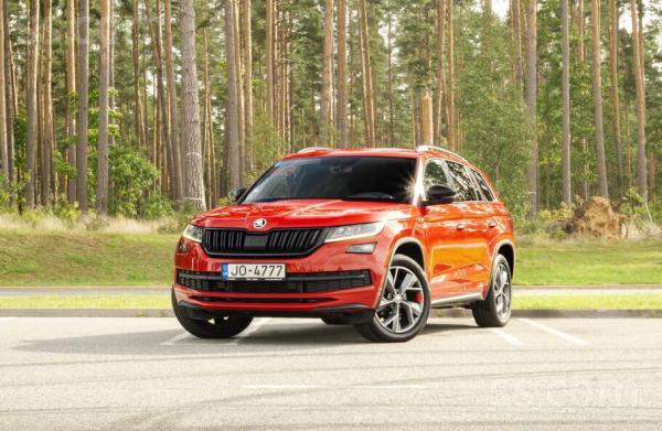 Skoda Kodiaq 2020 Rīga vietnē Sarkans Skoda Kodiaq 2020 Rīga, ar dzinēja tilpumu 1.50 L un nobraukumu 160 tūkst. km par 21990 €, foto 5 vietnē AUTOMOTO.COM.LV
