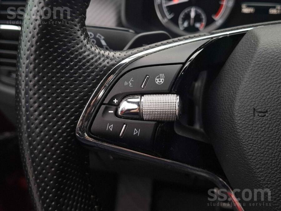 Красный Шкода Kodiaq 2021 в Рига, объемом двигателя 2.00 л и пробегом 78 тыс. км за 26249 €, фото 8 на AUTOMOTO.COM.LV