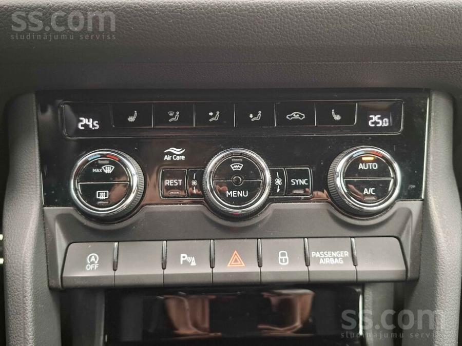 Красный Шкода Kodiaq 2021 в Рига, объемом двигателя 2.00 л и пробегом 78 тыс. км за 26249 €, фото 17 на AUTOMOTO.COM.LV