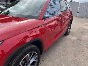 Red Skoda Kodiaq 2021 in Kaunas, with an engine capacity of 1.97 L and mileage of 115 thousand km for 14400 €, photo 6 on AUTOMOTO.COM.LV