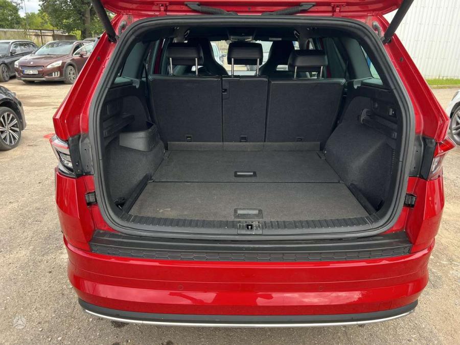 Red Skoda Kodiaq 2021 in Kaunas, with an engine capacity of 1.97 L and mileage of 115 thousand km for 14400 €, photo 13 on AUTOMOTO.COM.LV