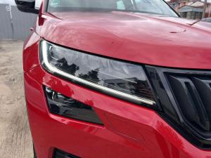 Red Skoda Kodiaq 2021 in Kaunas, with an engine capacity of 1.97 L and mileage of 115 thousand km for 14400 €, photo 14 on AUTOMOTO.COM.LV