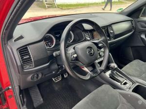 Red Skoda Kodiaq 2021 in Kaunas, with an engine capacity of 1.97 L and mileage of 115 thousand km for 14400 €, photo 21 on AUTOMOTO.COM.LV