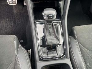 Red Skoda Kodiaq 2021 in Kaunas, with an engine capacity of 1.97 L and mileage of 115 thousand km for 14400 €, photo 25 on AUTOMOTO.COM.LV